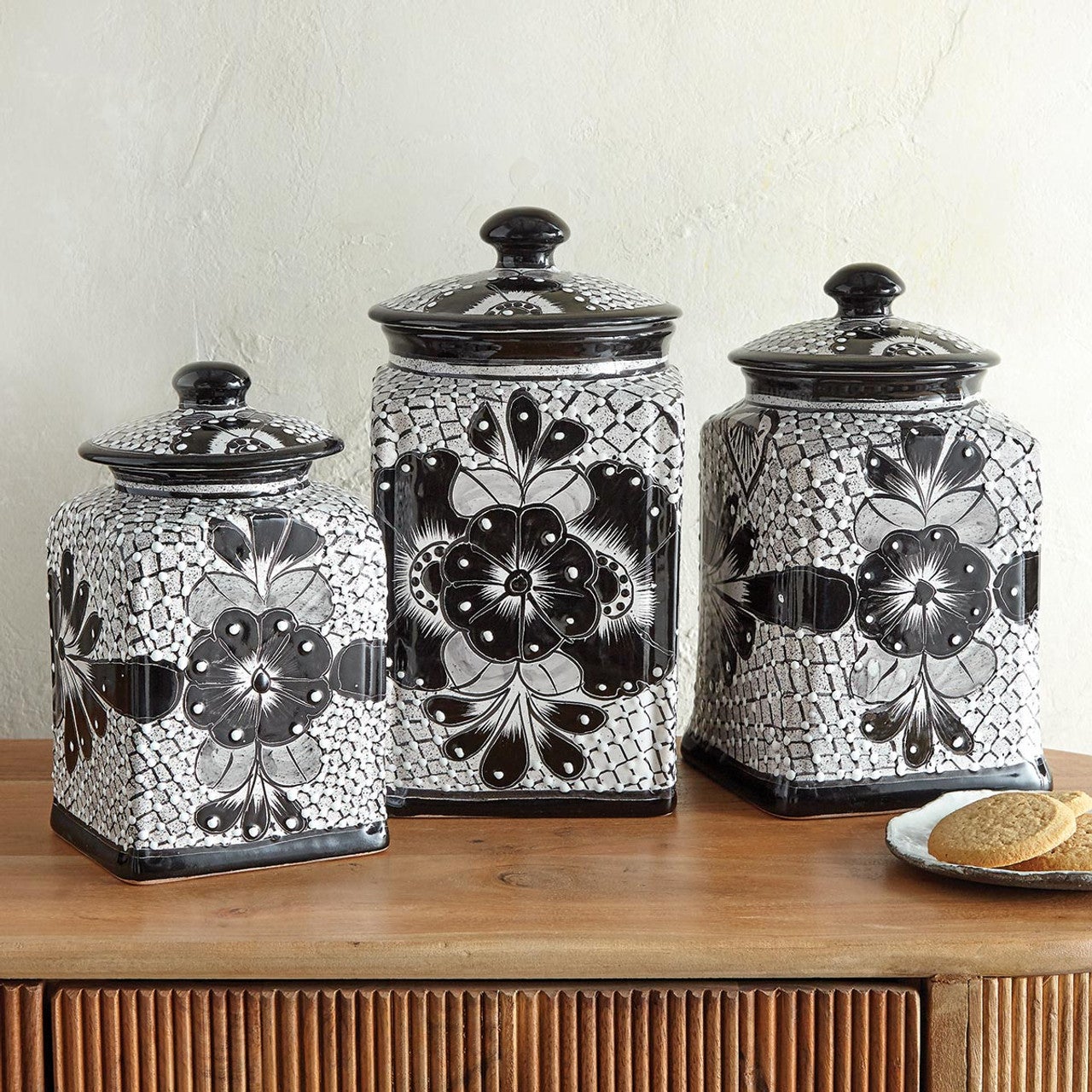 Modern Beauty Canister - Set of 3 - OVERSTOCK | Black Forest Decor